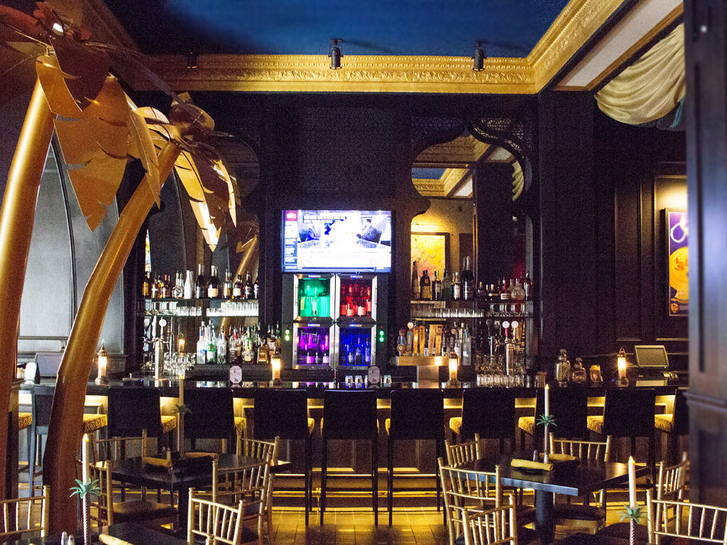 Curtain Call Lounge – Grand Center Arts District